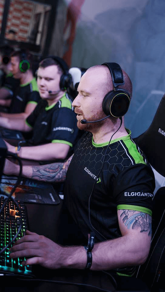 Custom Esports Jerseys and Gaming Merchandise | Design & Production ...